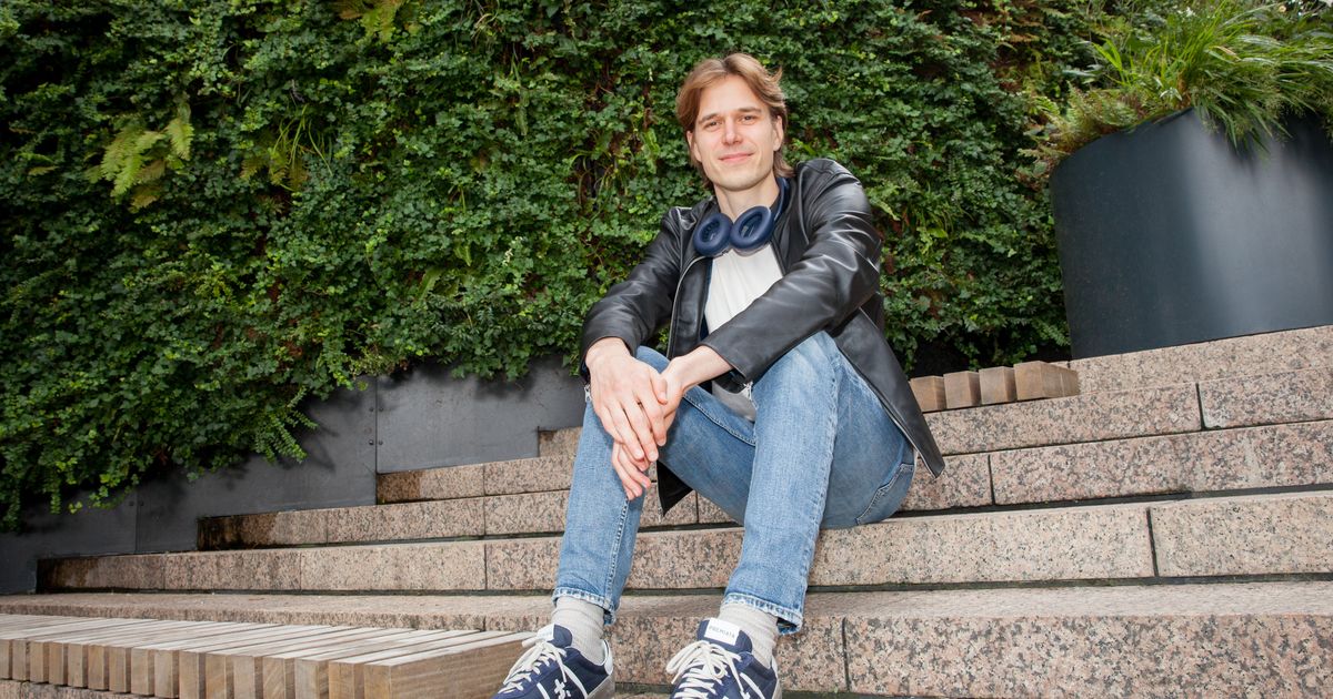 The perfect fit: how Apron tailors... | by Jan Hammer, Julia Andre ...